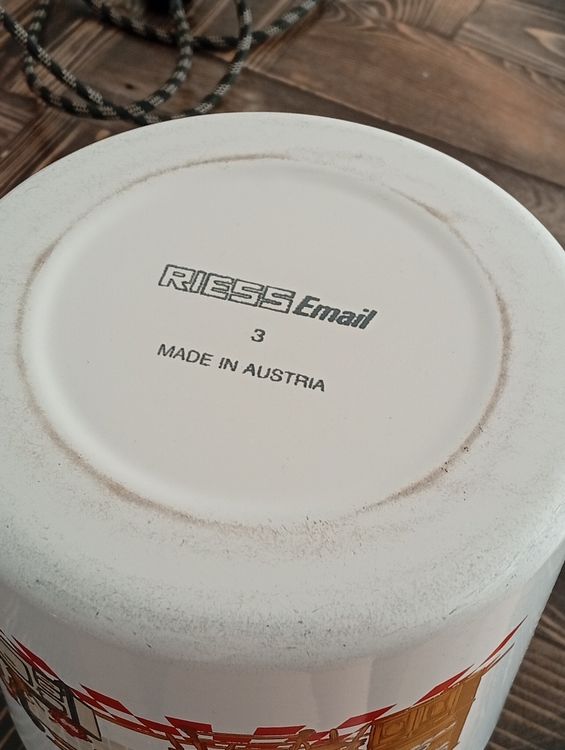 Grosse Milch-Kübel Riess Email Made in Austria. (Gebraucht) in ...