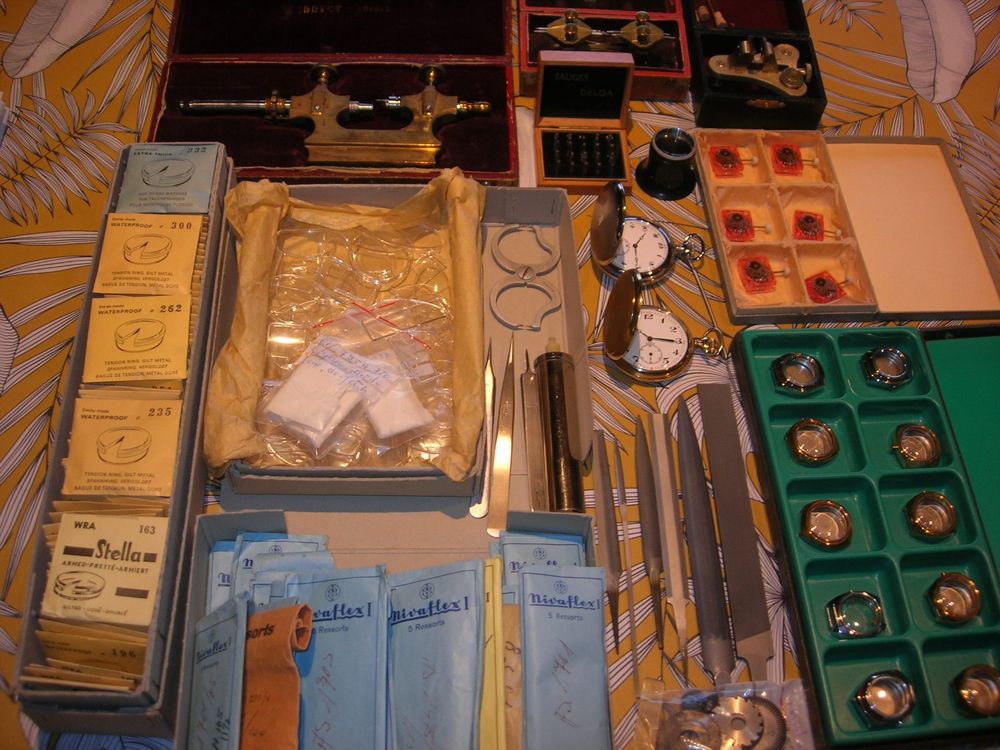 HORLOGERIE OUTILS MONTRES ... BERGEON , GUENAT , NIVAFLEX .. (Gebraucht ...