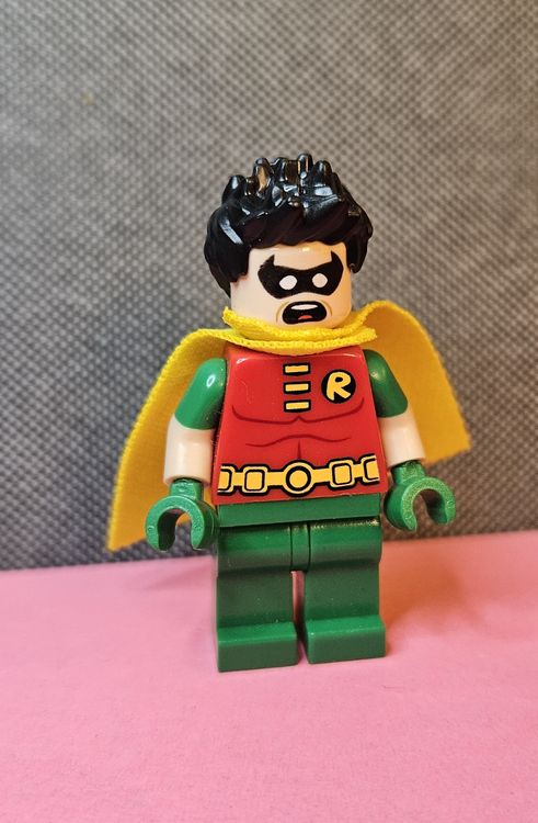 Robin Lego Minifigure sh200 DC comics from 76035 | Kaufen auf Ricardo