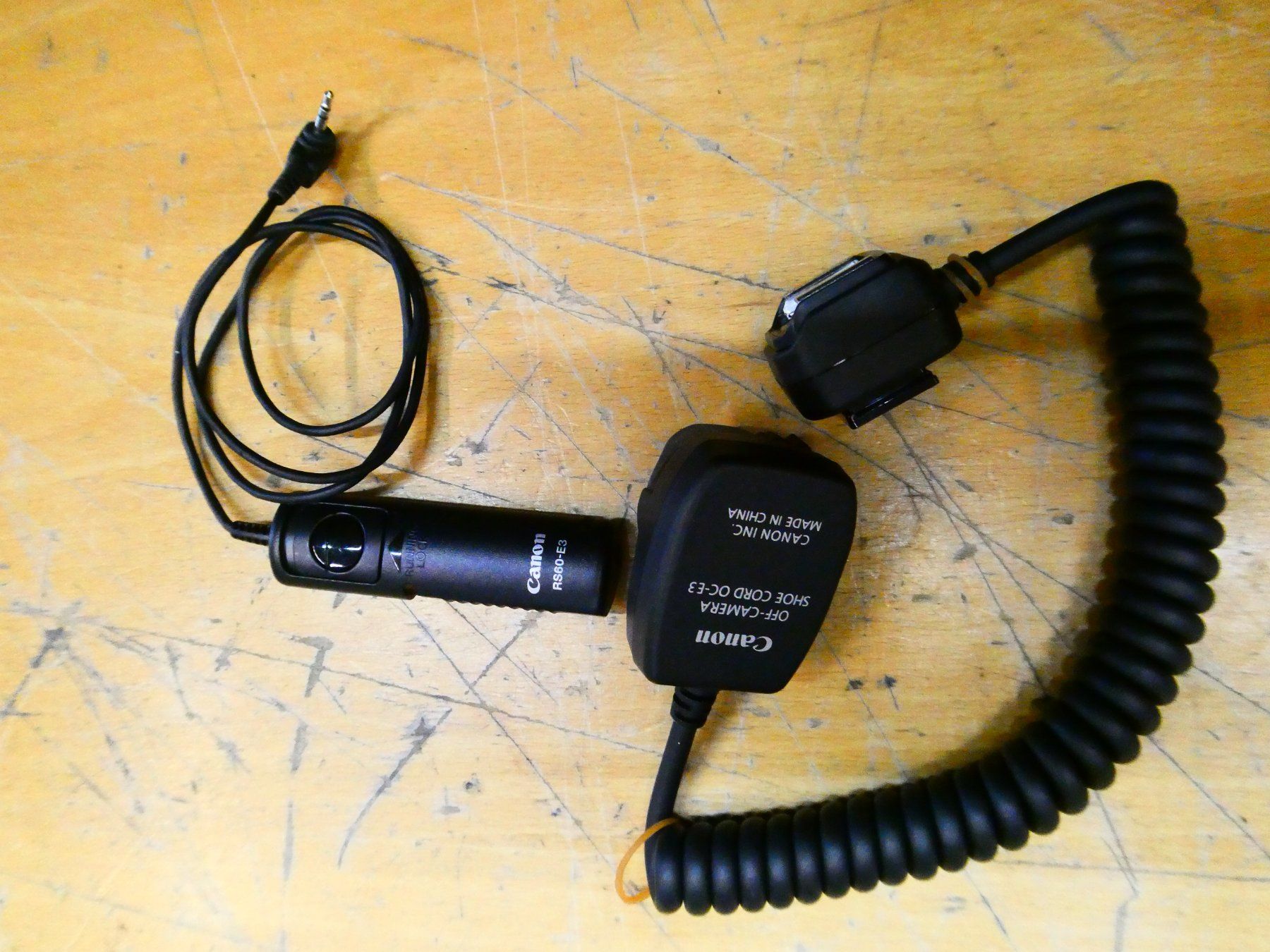 Cable Canon TTL OC-E3 et Déclencheur (D'occasion) à Etagnières pour CHF ...