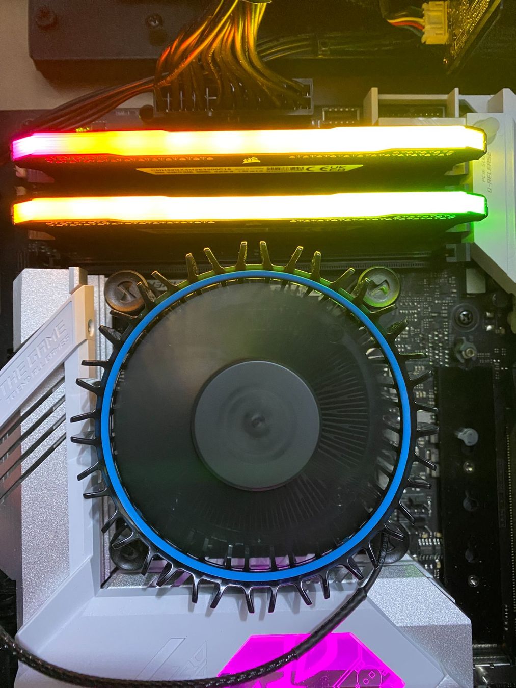 Corsair Vengeance RGB Pro SL DDR4 3200MHz 2x16=32GB (Gebraucht) in ...