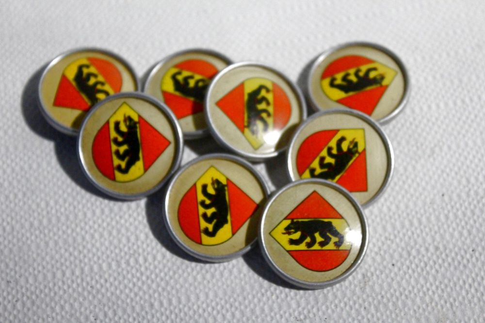 8x Vintage - Buttons BERN, Aluminium, um 1955, unbenutzt | Kaufen auf ...