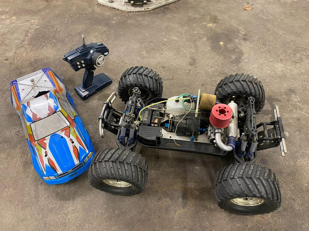 Thunder Tiger MTA4 S28 4wd Nitro Monster | Kaufen auf Ricardo