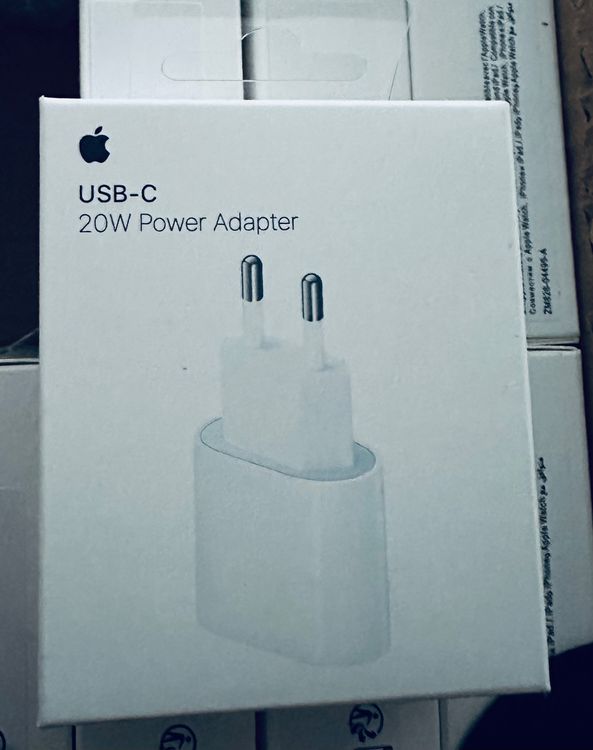 Neu USB-C 20W Power Adapter (Neu und originalverpackt) in Ballwil für ...