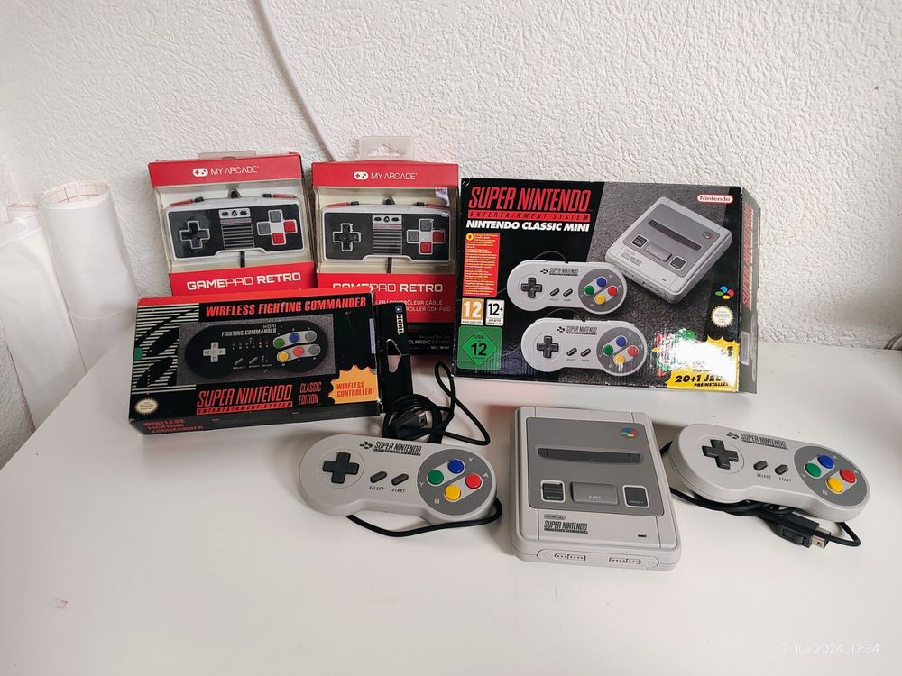 SNES mini Super Nintendo mini classic inkl. Zubehör (Gebraucht) in ...