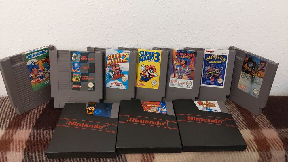 Nintendo NES Sammlung mit 12 Games, 2 Controller, Four-Score | Kaufen ...