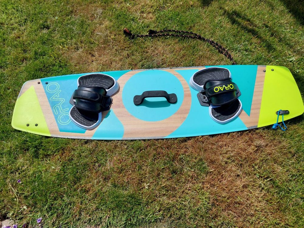 Kiteboard Twintip Decathlon 2020 (Gebraucht) in Henau für CHF 145 – nur ...