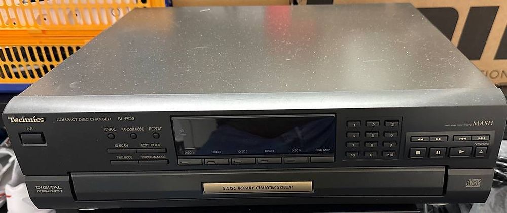 Technics CD Wechsler SL-PD9 (Gebraucht) in Wil SG für CHF 120 – mit Lieferung auf Ricardo kaufen