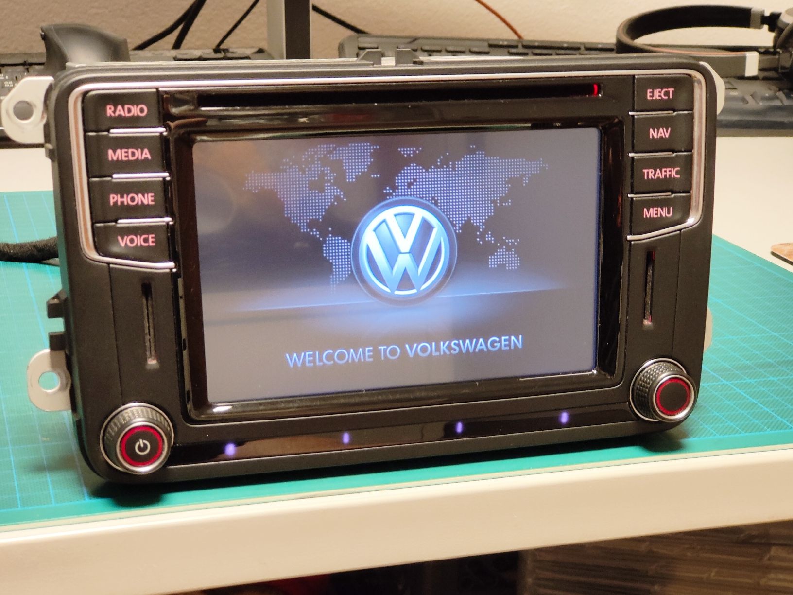 VW Discover Media Navigation (Gebraucht) in Niederuzwil für CHF 500 ...