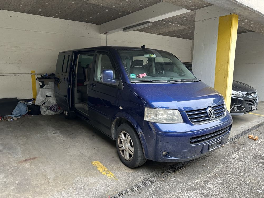 VW T5, blau, JG 2006, Automat, ideal für Familie/Reisen! | Kaufen auf Ricardo