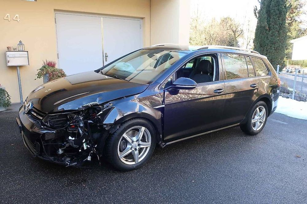 VW Golf 1,4tsi COP JG 2014 unfall (Gebraucht) in Mellingen für CHF 3500 ...