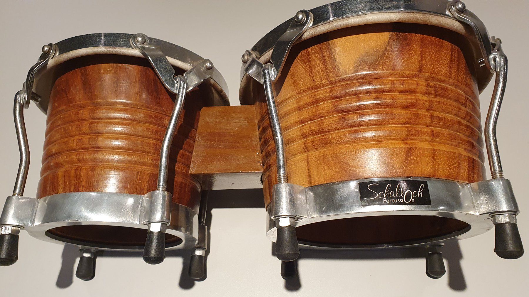 Gut erhaltene Congas / Bongos Schalloch Percussion (Gebraucht) in Wil ...