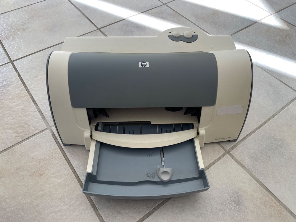 HP Drucker Deskjet 656c inkl. 2 neuen Tintenpatronen | Kaufen auf Ricardo