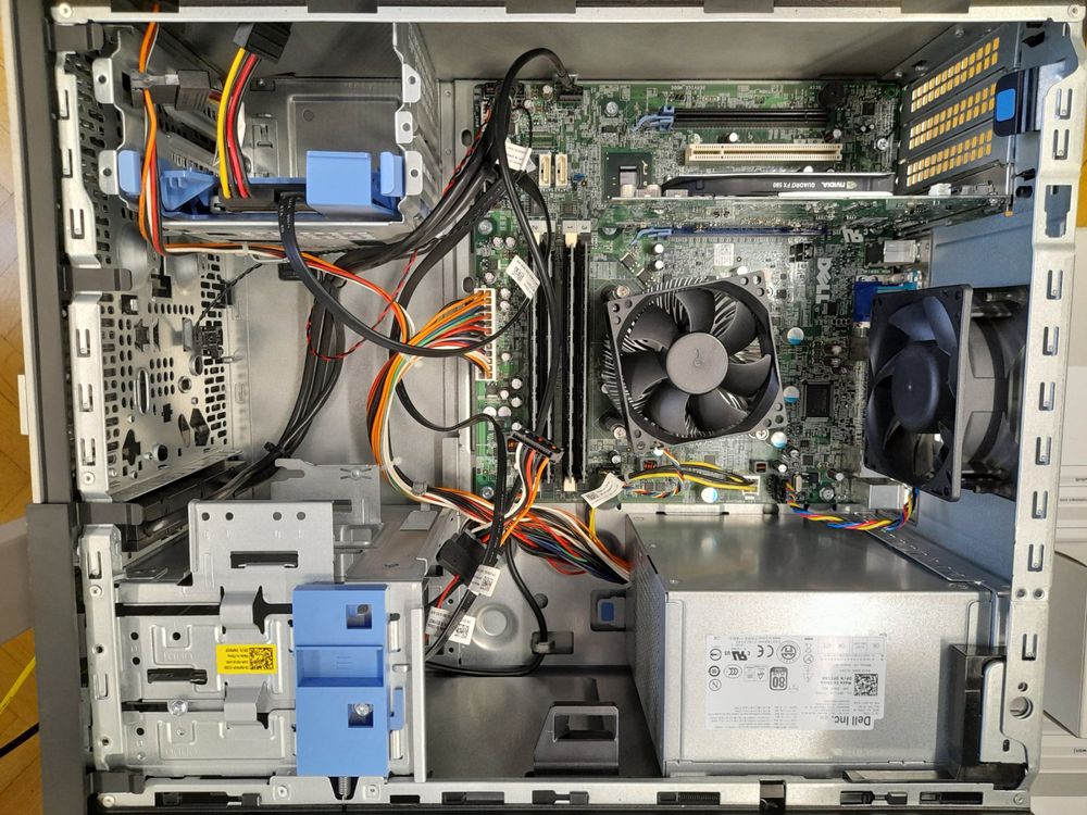 Dell Optiplex 7010, Servicetag 2YPTMW1 | Kaufen auf Ricardo