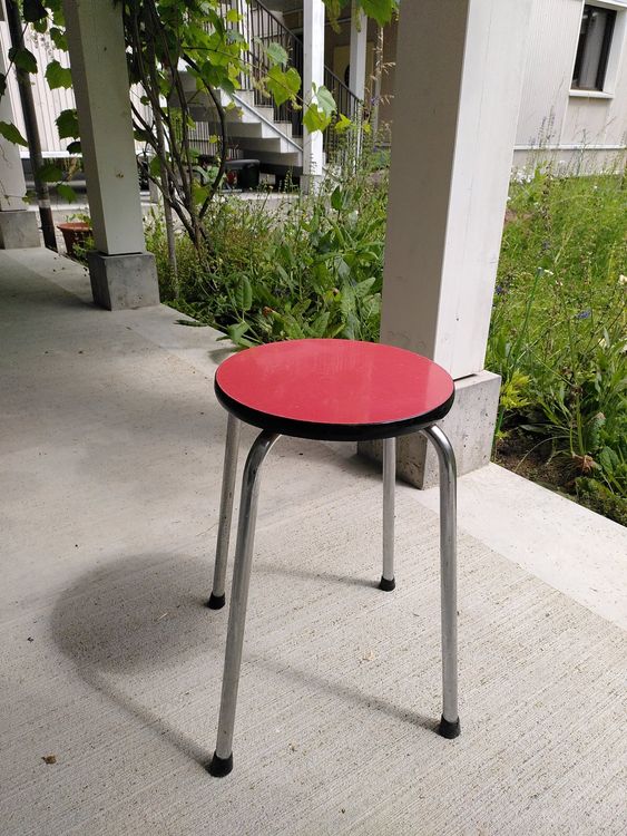 Retro-Hocker, rot, Vintage Look - ideal für Garten & Balkon (Gebraucht ...