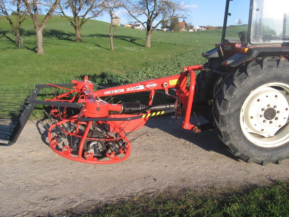 Haybob 300 Kuhn (Neu (gemäss Beschreibung)) in für CHF 3000 – nur ...