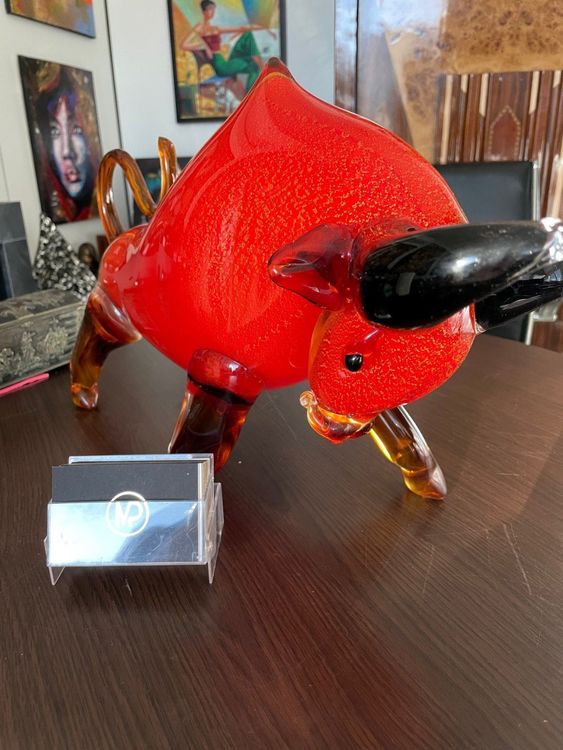 Roter Bulle in XXL - Bankers dream! | Kaufen auf Ricardo