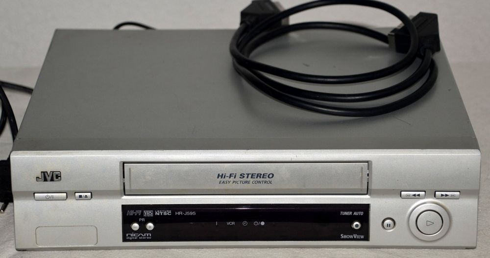 Videorecorder magnétoscope VHS JVC HR-J595MS (Gebraucht) in Collonges ...