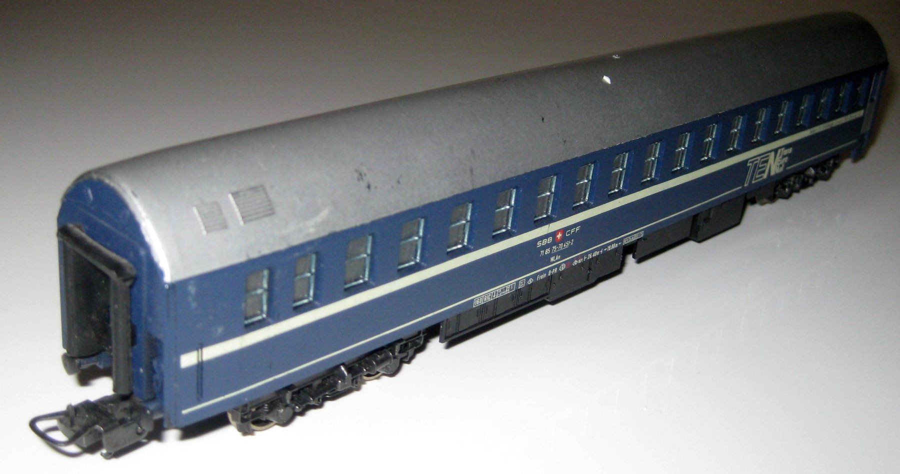 Lima 9237, 2x TEN-Schlafwag.WLAm, 1.Kl., 1xSBB-1x FS, DC (Neu (gemäss ...