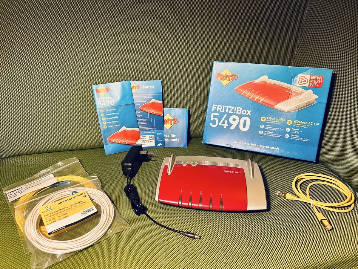 Fritz!Box 5490 - Glasfaser Router mit Mesh WLAN (Gebraucht) in Zürich ...
