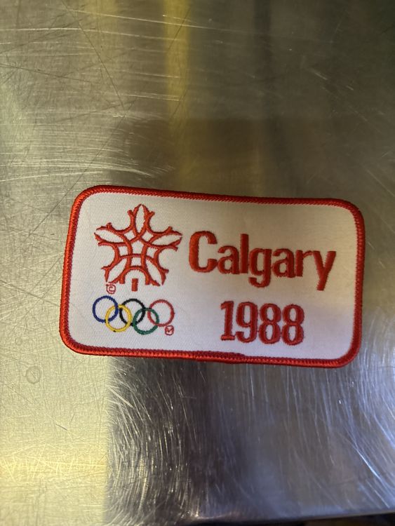 Olympia Aufnäher Calgary 1988, Rarität! (Neu (gemäss Beschreibung)) in Chur für CHF 2 – nur ...