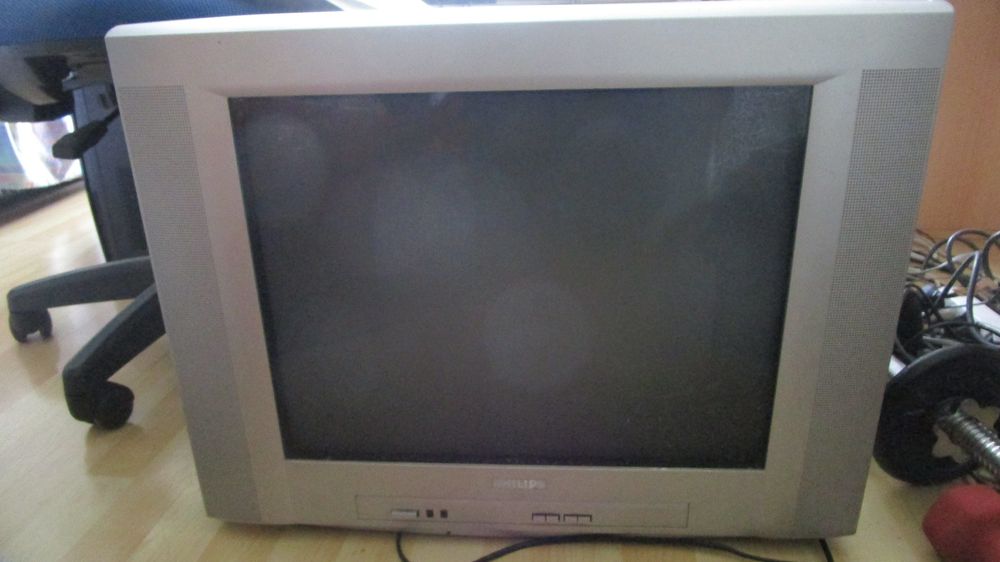 ancienne tv philips a tube cathodique (Gebraucht) in für CHF 57 – nur ...