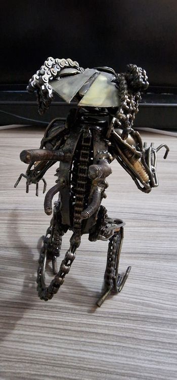 Recycling Art Alien | Kaufen auf Ricardo