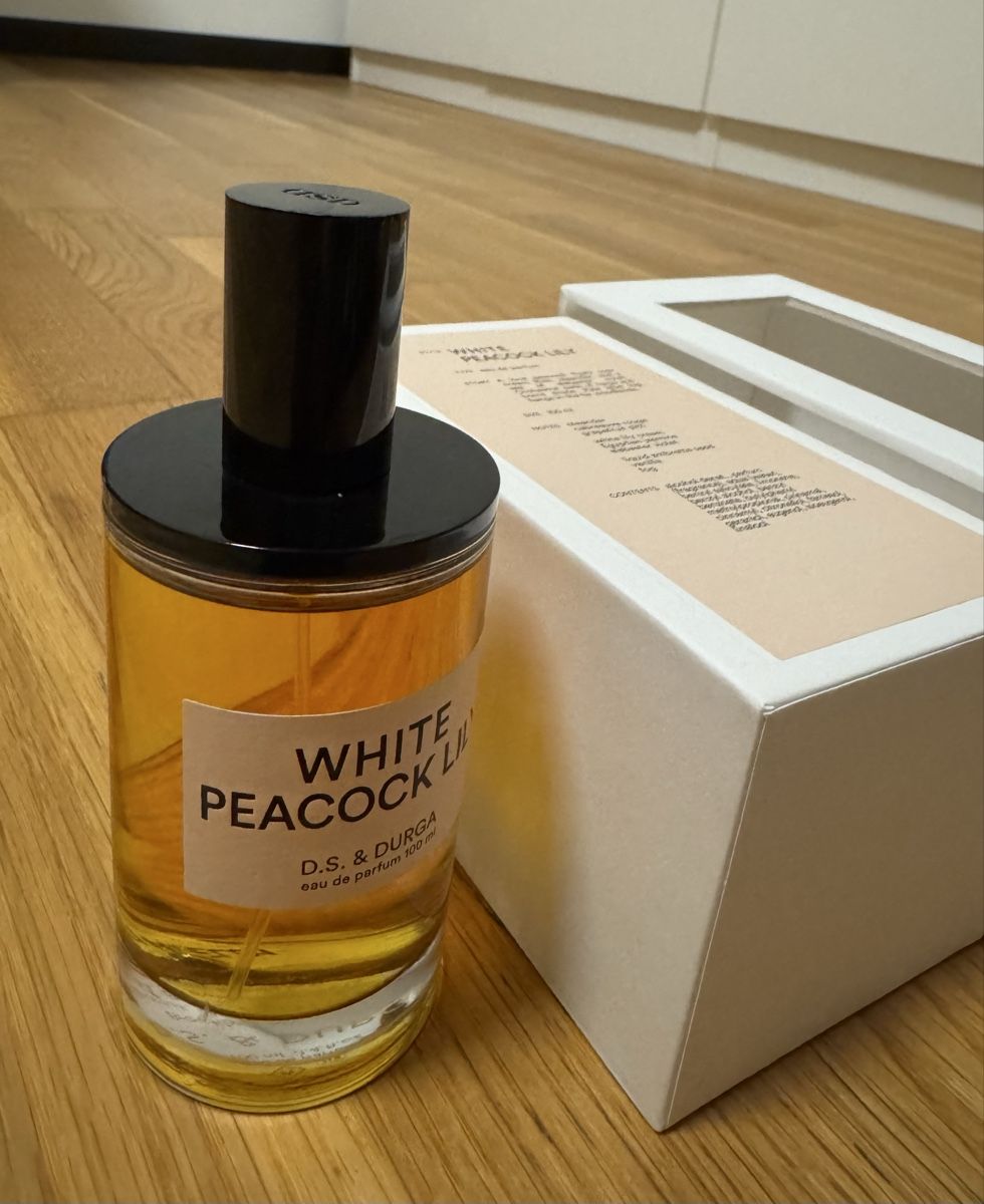 White Peacock Lily DS&Durga 98 ml von 100 ml (Gebraucht) in Zürich für ...
