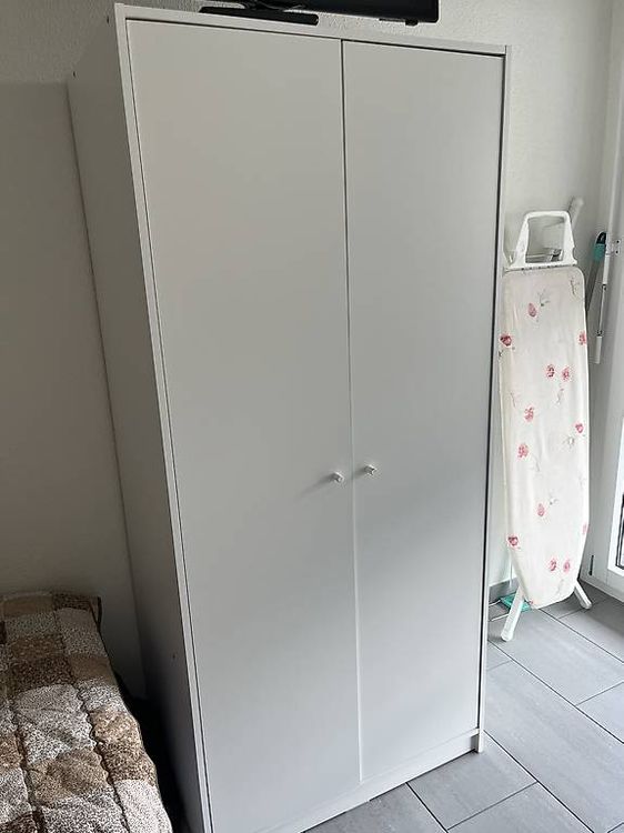 Schrank von Ikea 57x79x176 (Gebraucht) in Rütihof für CHF 40 – nur Abholung auf Ricardo kaufen
