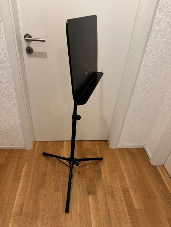 Pupitre d'orchestre pour partitions - comme neuf (D'occasion) à ...