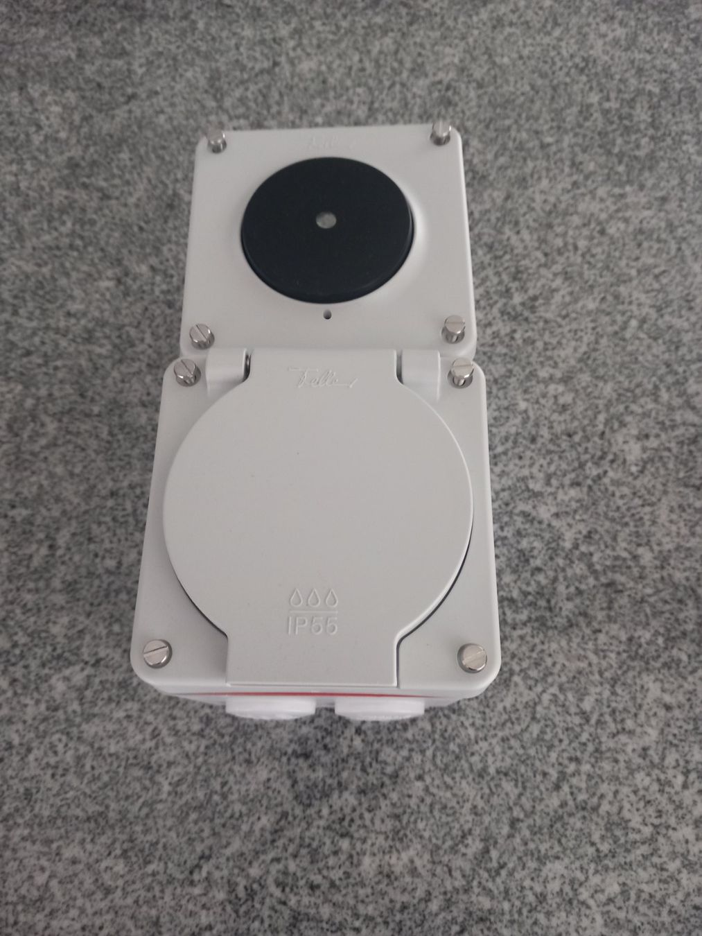 AP Nasskombi Feller Nevo Sch3/T13 IP 55 grau (Neu und originalverpackt) in Steffisburg für CHF ...