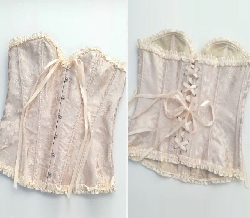 4 Stück Korsett GR 40-42 Spitze RTX / 4 corsets dentelle | Kaufen auf ...