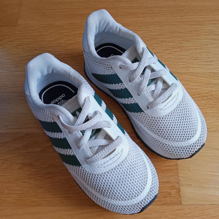 Adidas Schuhe 23 (Gebraucht) in Baden für CHF 5 – mit Lieferung auf ...