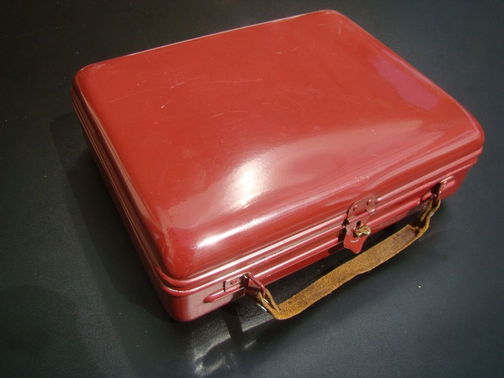 alte wunderschöne MAGGI Blechdose in Form eines mini Koffer (Gebraucht ...