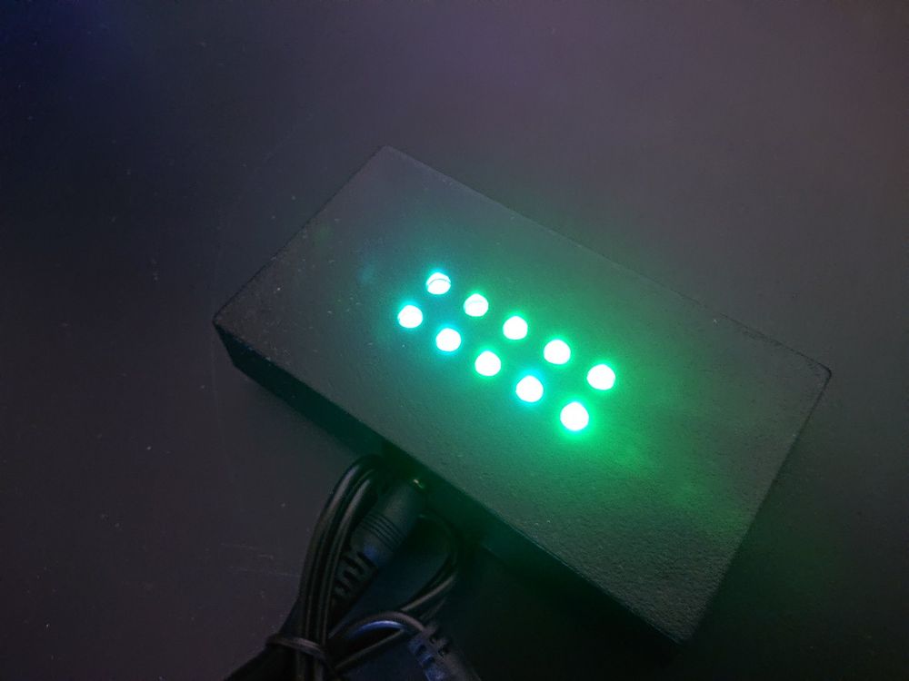 NEU - LED Display Stand Basis RGB Gradient Licht USB - Lang (Neu und ...