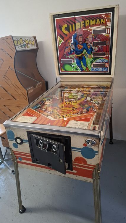 flipper superman atari (Defekt) in Eschert für CHF 1250 – nur Abholung ...