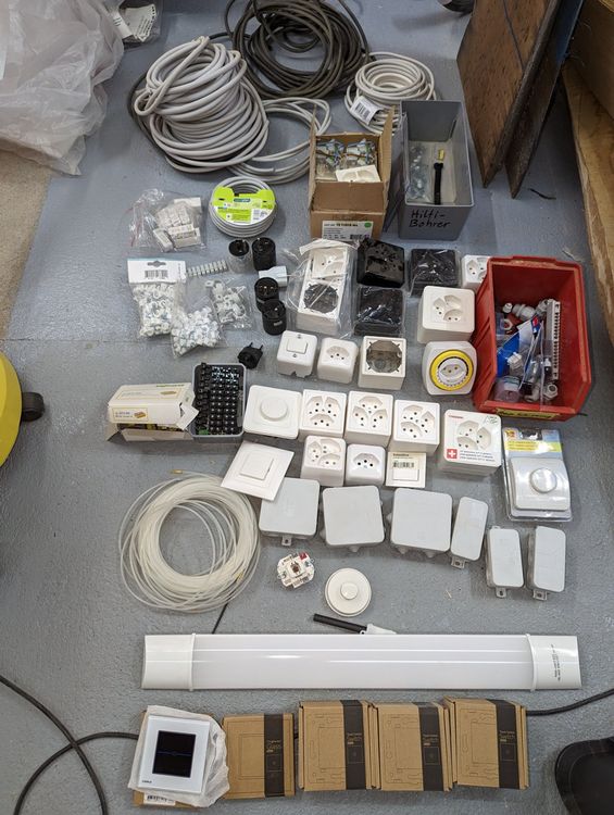 Konvolut Elektromaterial, z.Bsp. Feller, Wago, etc | Kaufen auf Ricardo