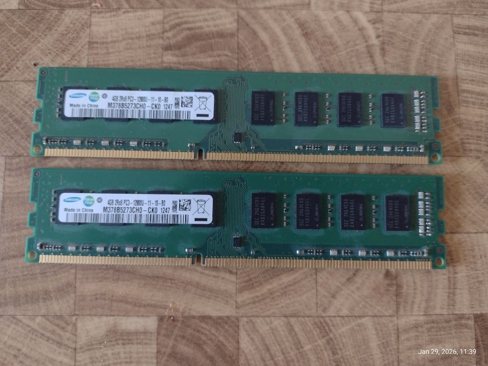 Samsung 4GB PC3-12800U DDR3 RAM Memory Sticks - Set of 2 (Gebraucht) in ...