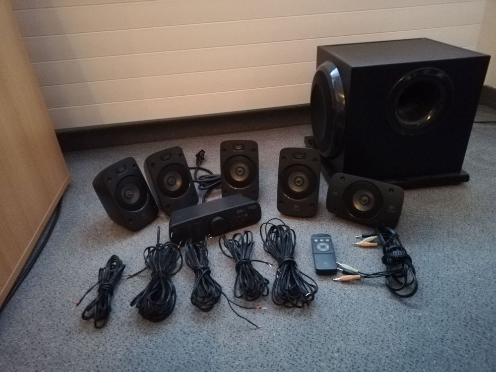 Logitech Z906 5.1 THX Soundsystem 500W (Neu (gemäss Beschreibung)) in ...