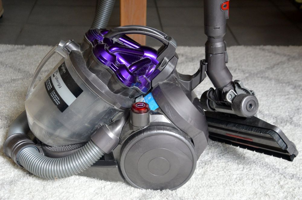 Staubsauger Dyson DC29 aspirateur | Kaufen auf Ricardo