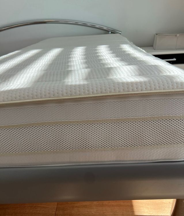 Matratze Riposa Supernova-SL-Medium (Gebraucht) in Zug für CHF 400 – nur Abholung auf Ricardo kaufen