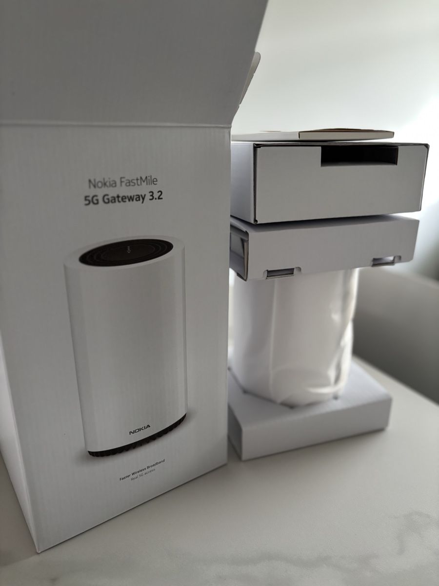 Nokia FastMile 5G Gateway 3.2 Router (Neu und originalverpackt) in ...