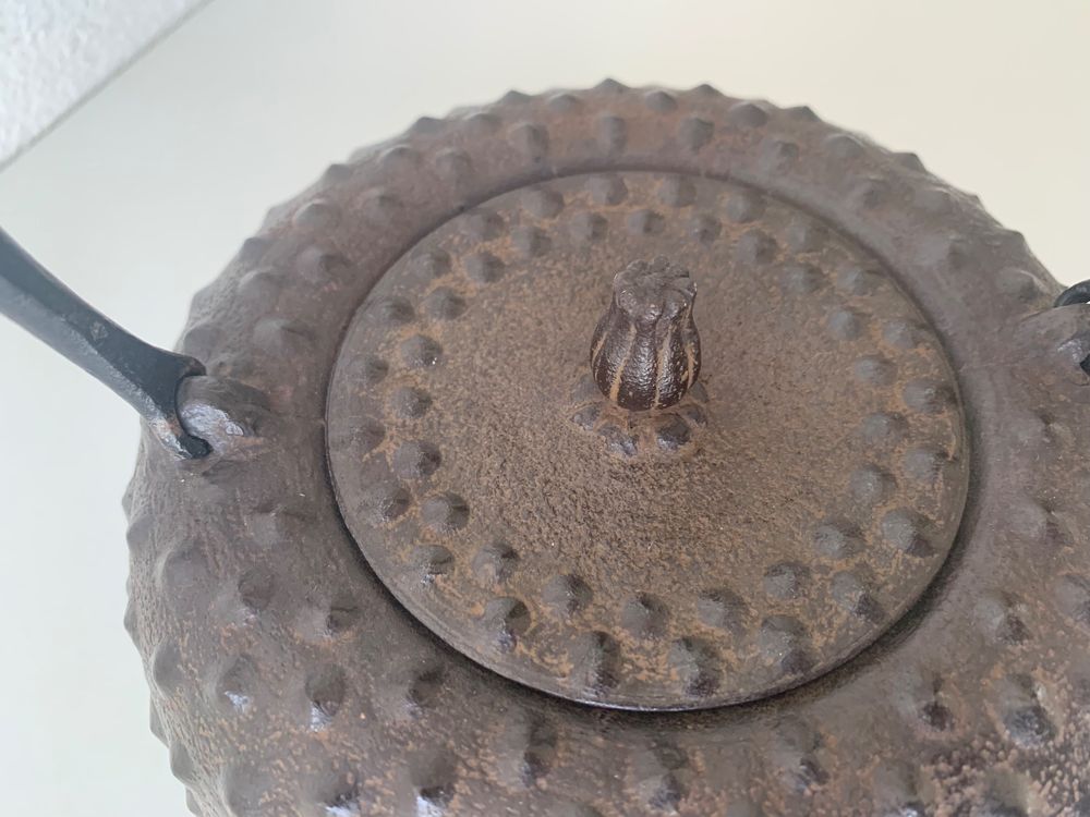 Gusseisen Teekanne aus Japan, Vintage (Gebraucht) in Neuhausen für CHF ...