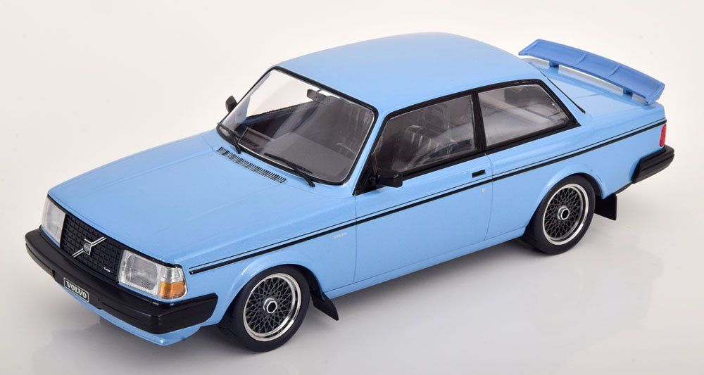 Volvo 240 Turbo Custom / 1:18 | Kaufen auf Ricardo