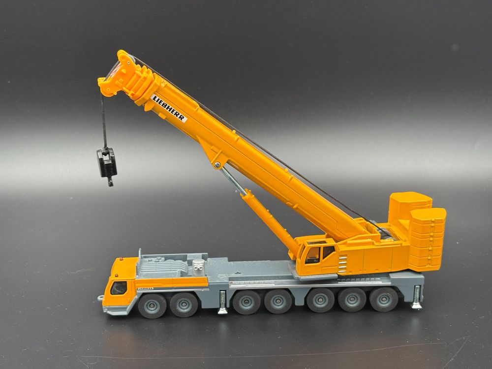 Siku Grosser Mobilkran Liebherr 1886 (Gebraucht) in Hagendorn für CHF 29 – mit Lieferung auf ...