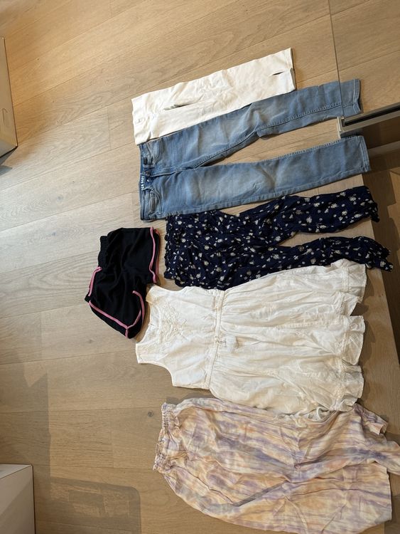 Kleider set (Gebraucht) in oetwil an der limmat für CHF 15 – mit ...