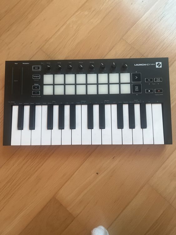 LAUNCHKEY MINI Keyboard für Producer | Kaufen auf Ricardo