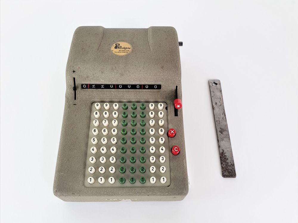 OXNER Antike Rechenmaschine (Defekt) in Wangen b. Olten für CHF 9 – nur ...