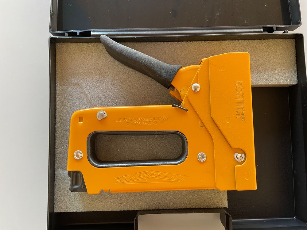 Handtacker, Stanley Bostitch PC 4000 (Gebraucht) in Baar für CHF 22 ...