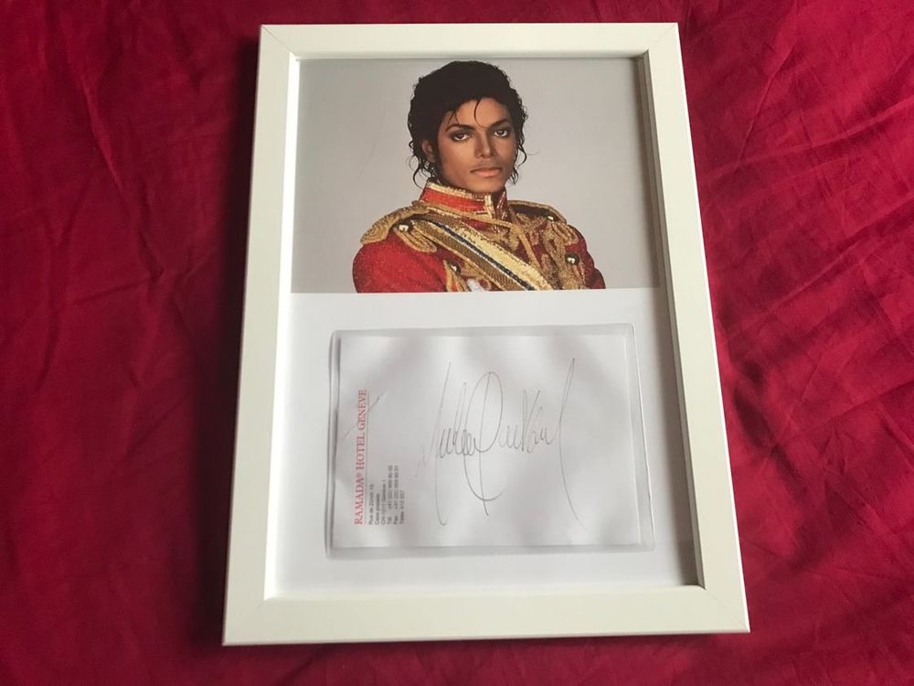 MICHAEL JACKSON († 2009) handsigniert & eingerahmt mit COA (Gebraucht ...